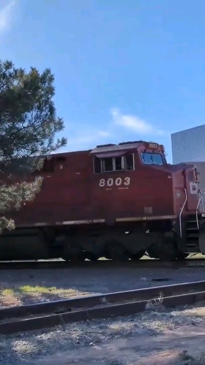 Canadian Pacific AC4400CWM 8003 leading across the Fort Collins diamond - YouTube