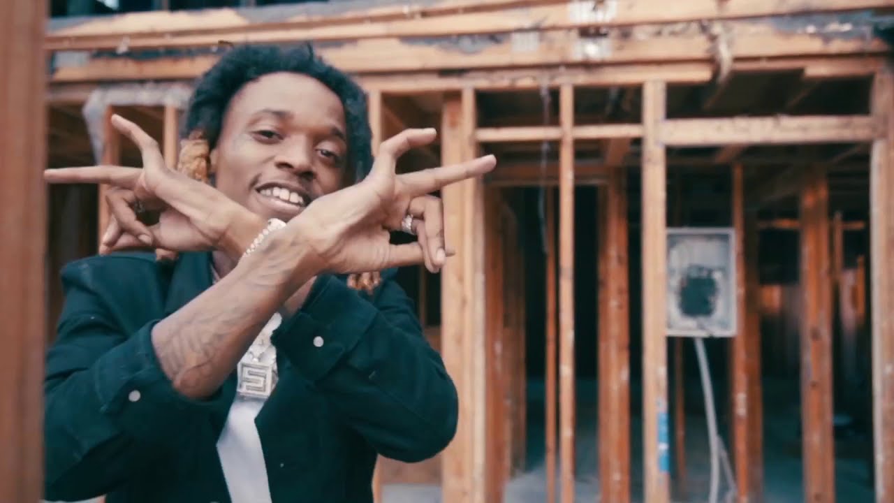 MANGO FOO - GIVE IT TO EM (OFFICIAL VIDEO) SHOT BY: @THATBOIFLEE - YouTube