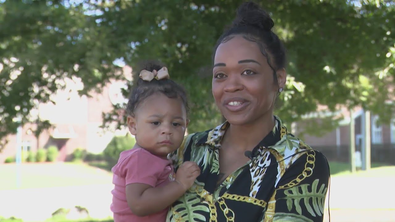 Toddler left alone outside at Portsmouth daycare - YouTube