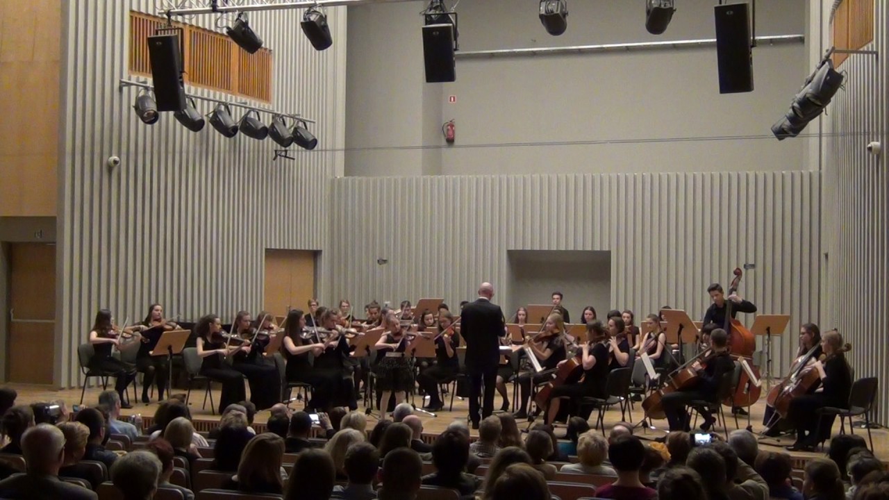Antonio Vivaldi koncert a-moll - YouTube
