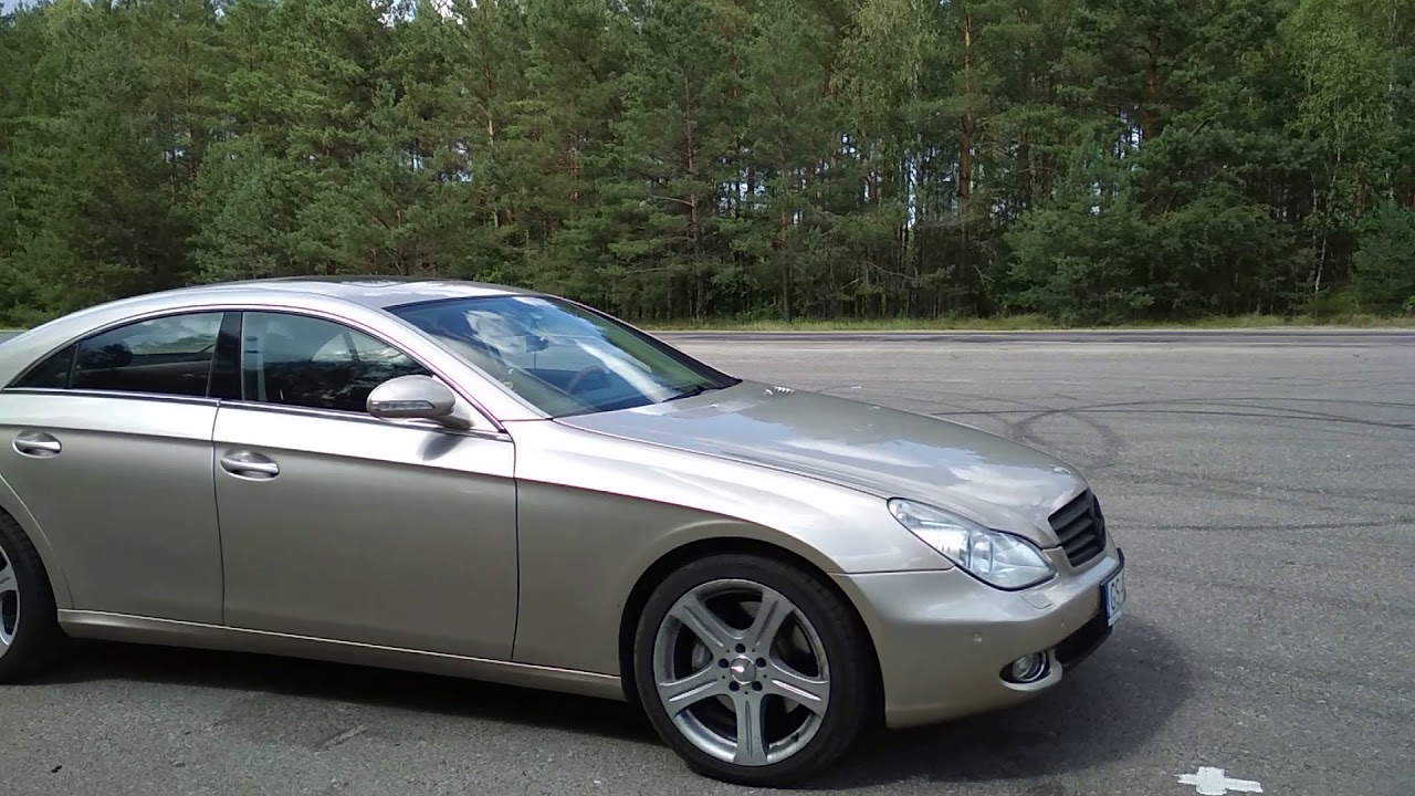 Mercedes CLS 500 sound - YouTube
