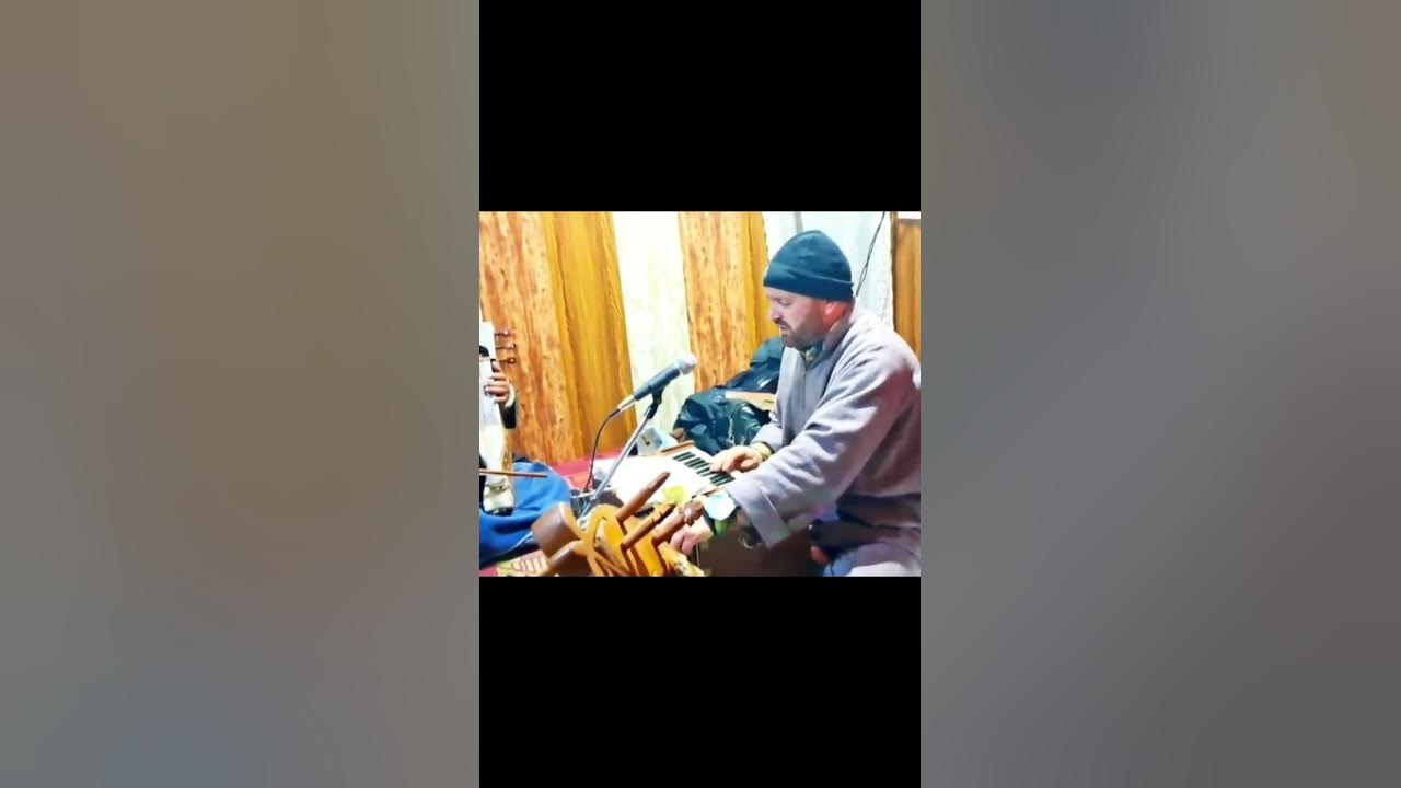 HEART TOUCHING SONG BY GM BULBUL AJJ PURE MEHFIL KO ROLA DIYA #darzubair #darrameez #subscribe ...