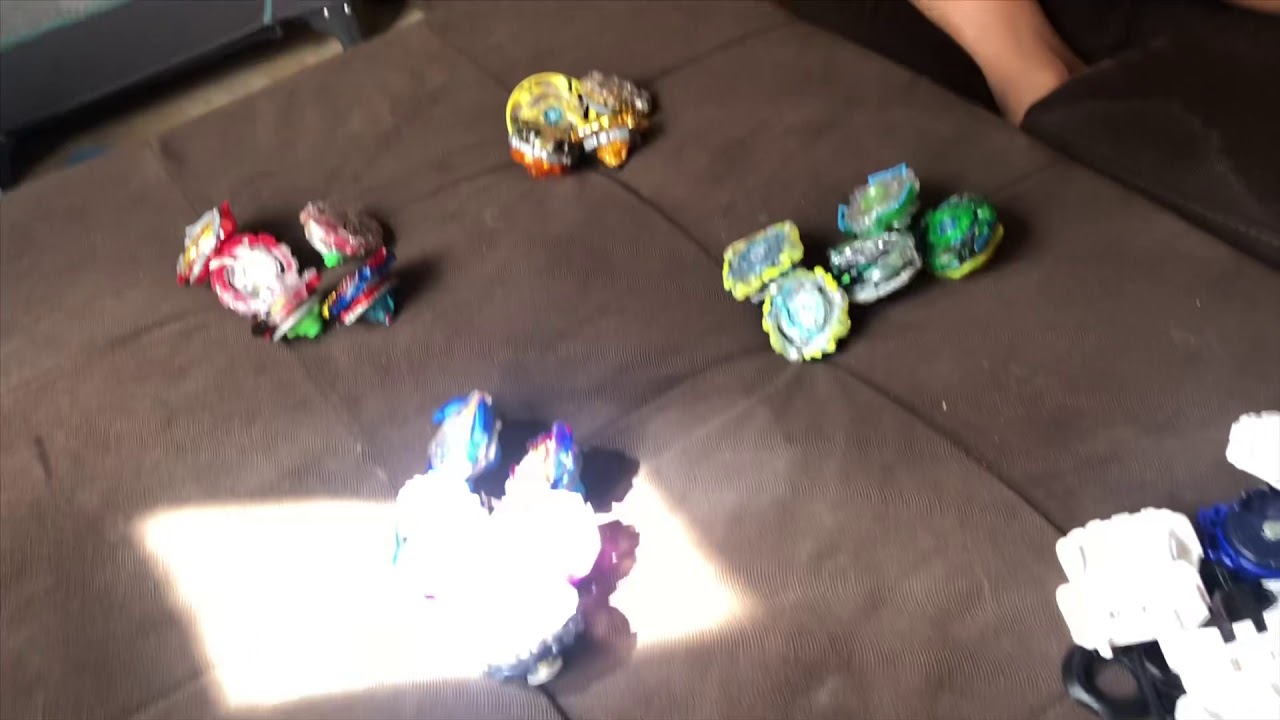 BEYBLADE COLOR CHAMPIONSHIP - YouTube