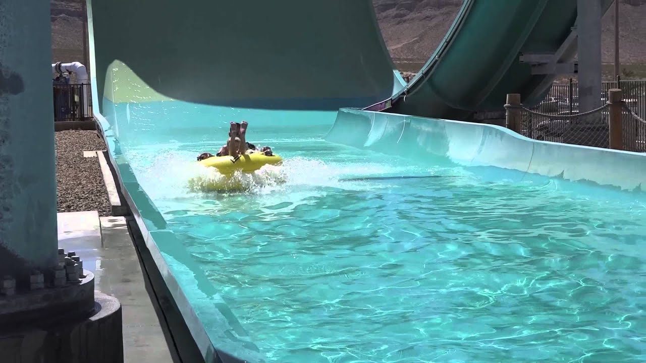 [HD] Hoover Half Pipe - Water Slide at Wet n Wild Las Vegas - YouTube