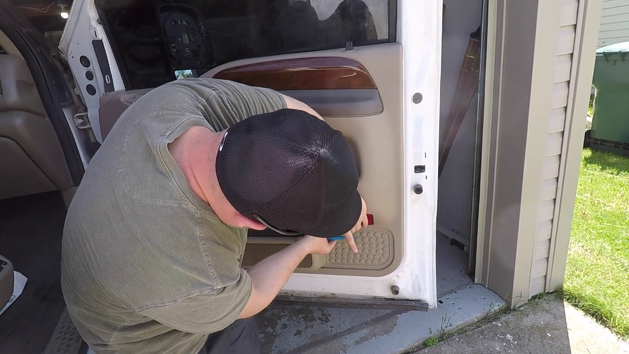 Ford F250 truck Wrapped in Matte White vinyl - YouTube