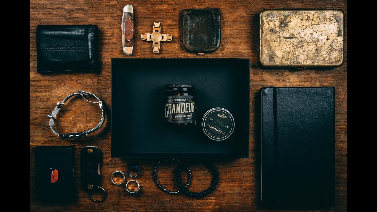 Hair Product Reviews l Whiskey Based Pomade l The Maverick - YouTube