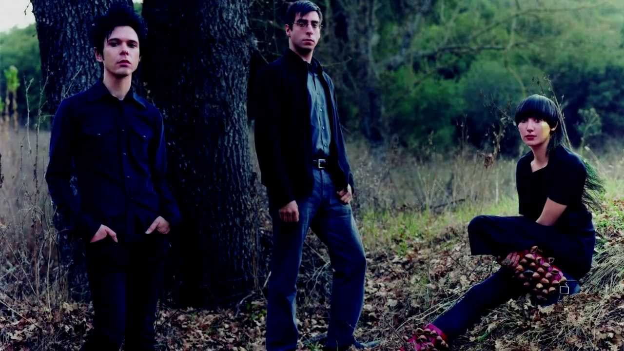 Yeah Yeah Yeah's - Dull Life (Subtitulado) - YouTube