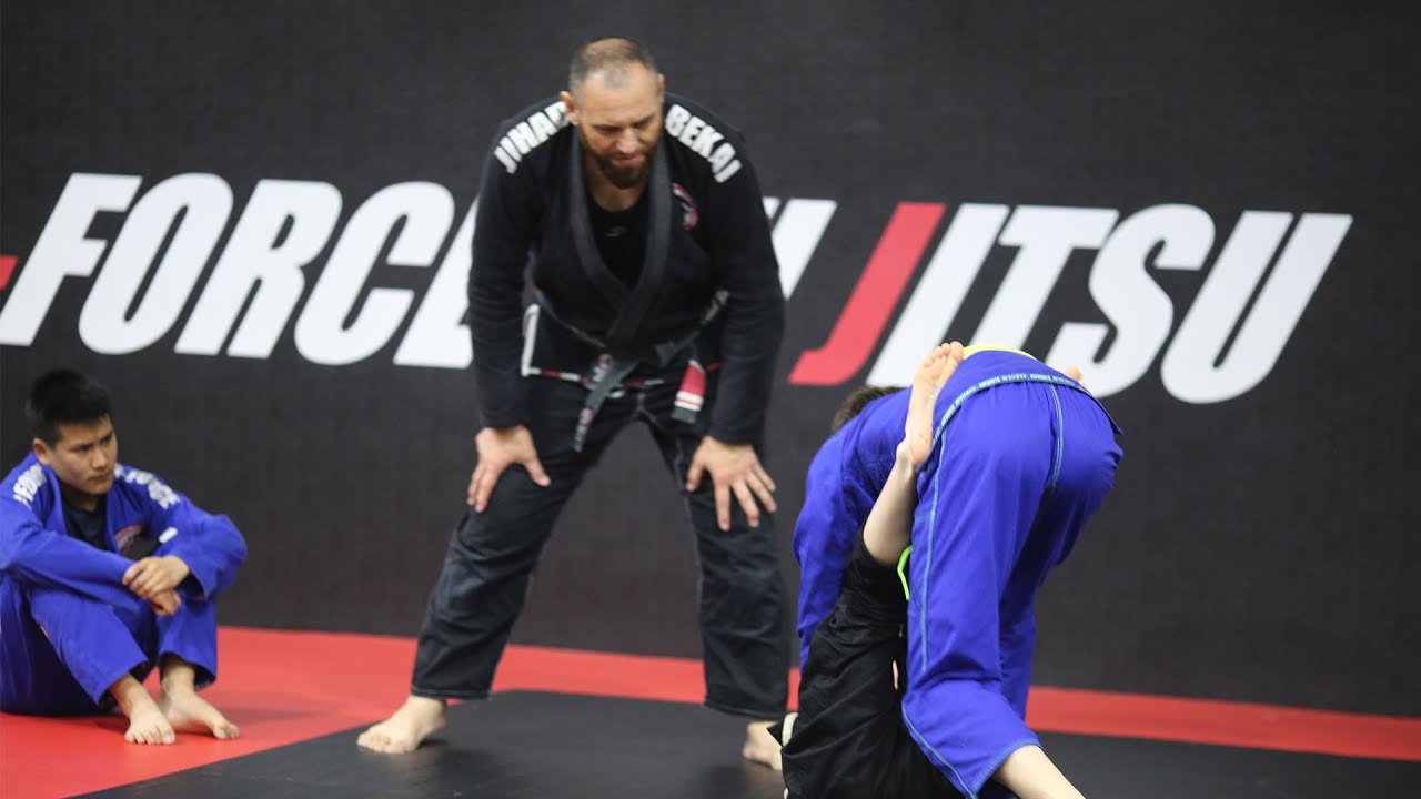 Another Class at G-Force Jiu Jitsu 18 Leo St Fawkner GFBJJ.com.au - YouTube