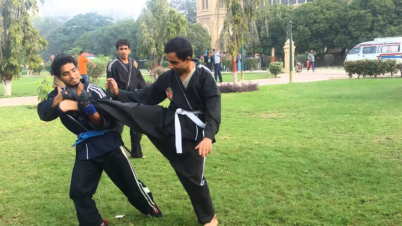 Pakistan hapkido - YouTube