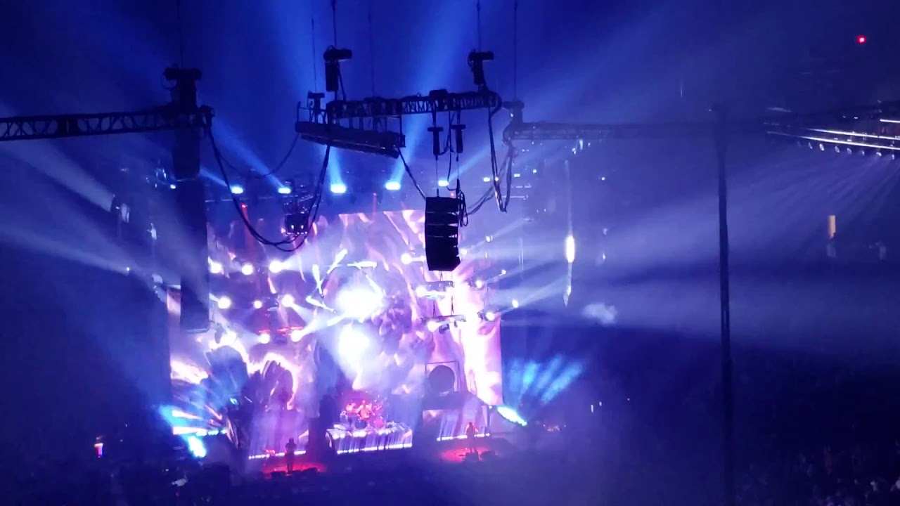 Tool - Invincible - 1/17/2020 - T-Mobile Arena (Las Vegas) - YouTube