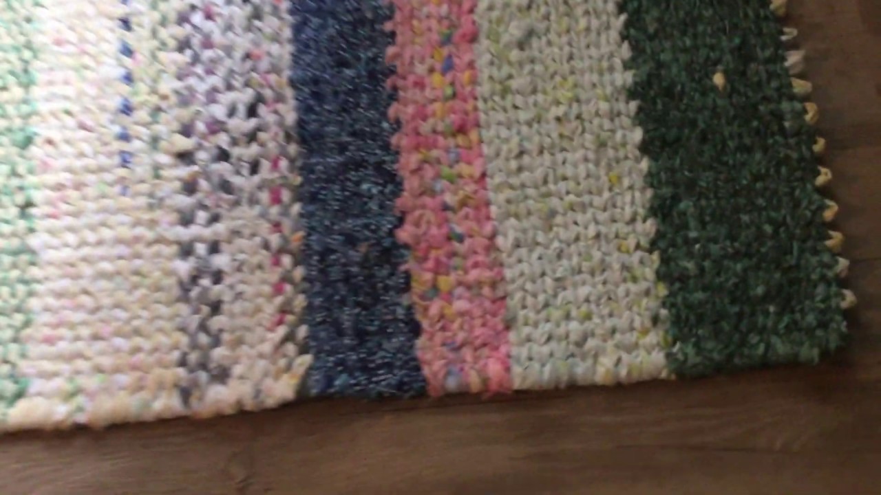 DIY , Turn those old sheets , t-shirts, shower curtains INTO a RAG RUG ...