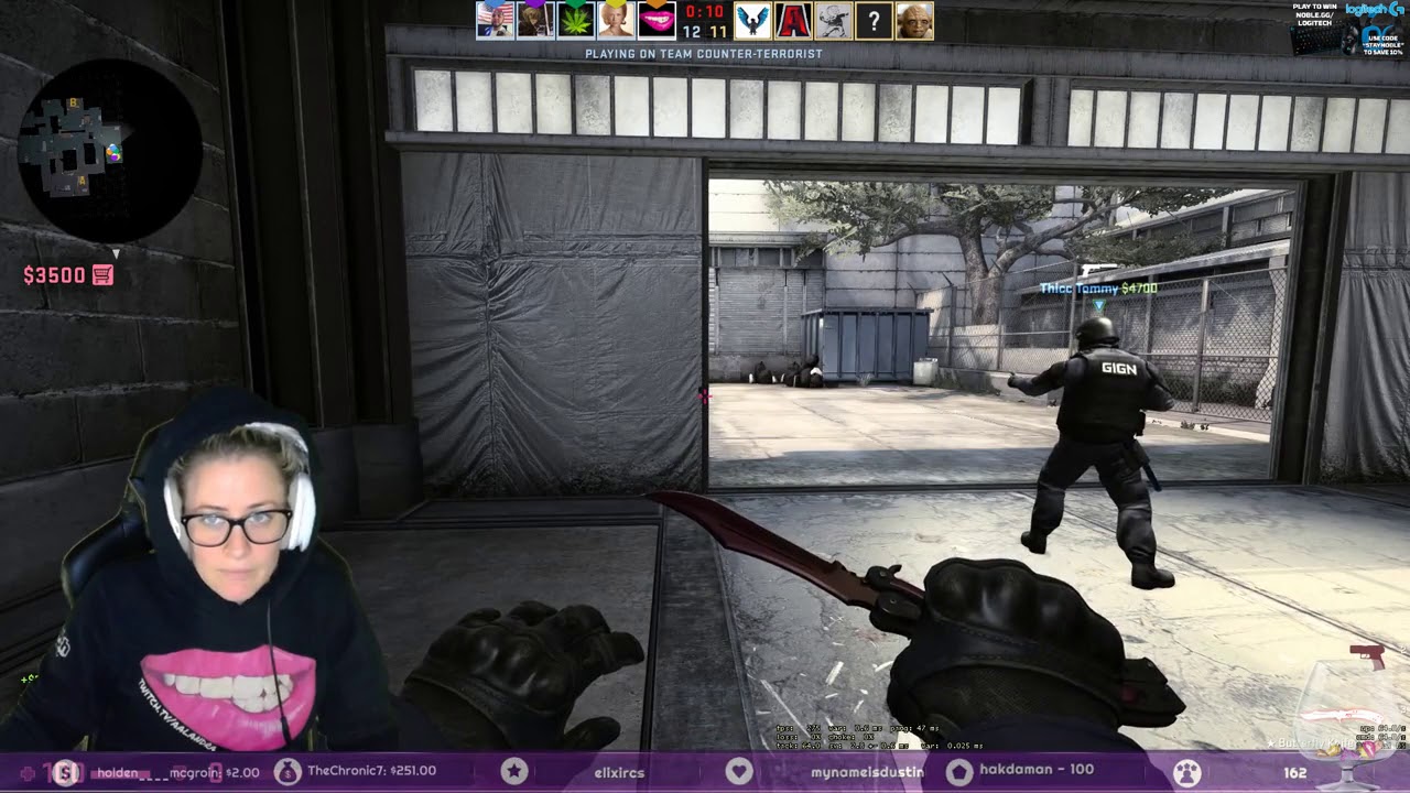 CS:GO - STREAMER MOM HAS A MELTDOWN - YouTube