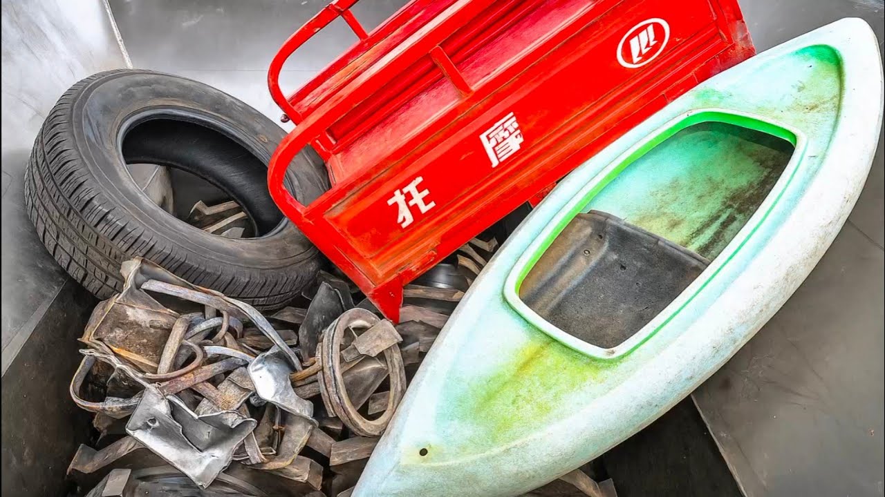 Most Giant Shredder Destroying Tyre with Rim, Boat, Metal! Extremely ...