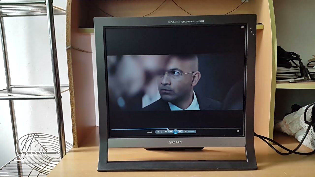 Monitor Sony LCD 19" pulgadas Mod. SDM-HS95 - YouTube
