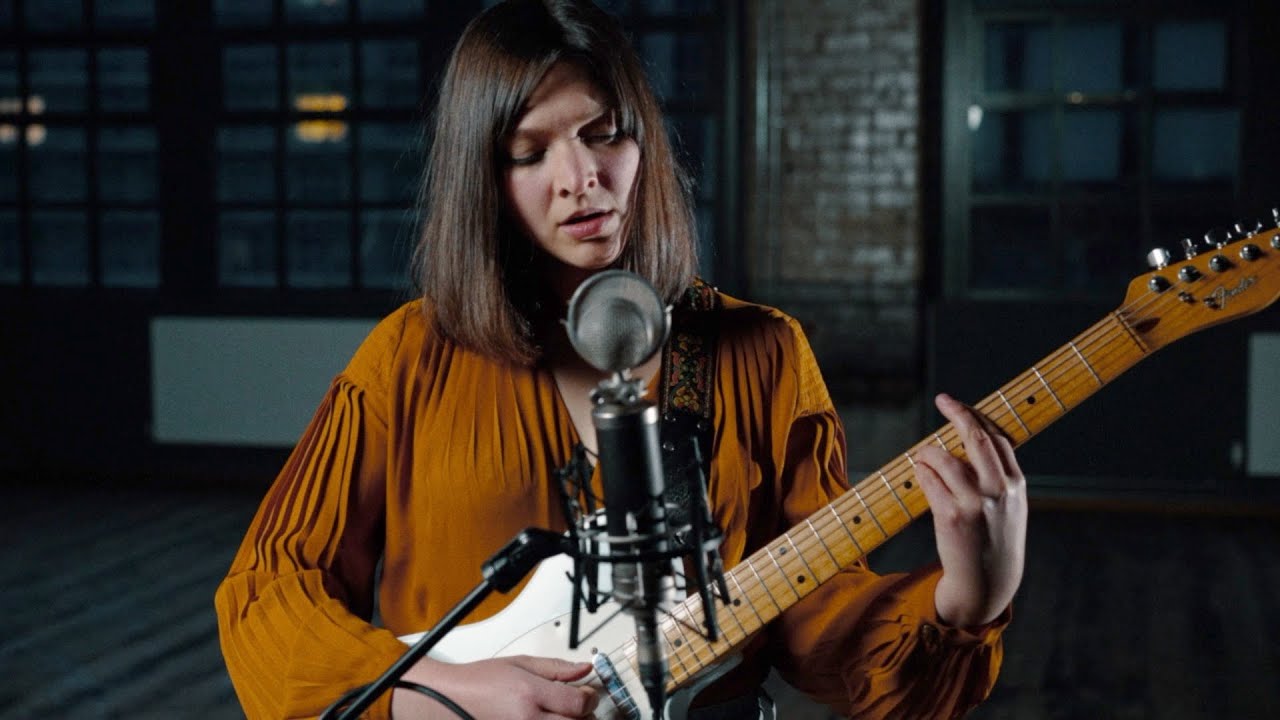 Hannah Ashcroft - Shadow (Live) - YouTube