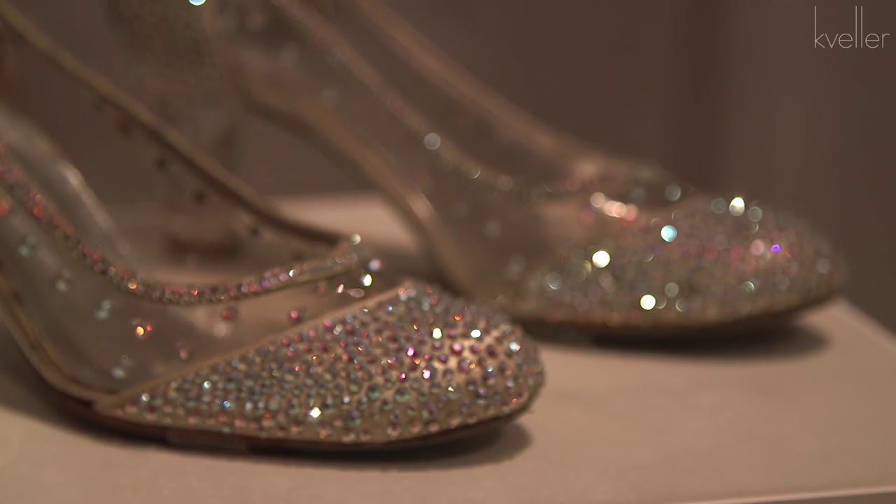 Walk This Way with Jane Weitzman - YouTube