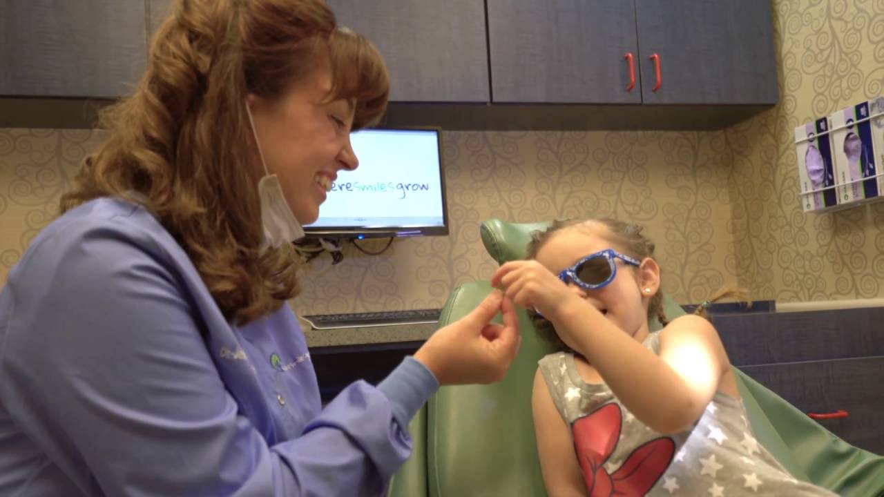 Dr. Jennifer Charlesworth - Pediatric Dentist - Where Smiles Grow - YouTube
