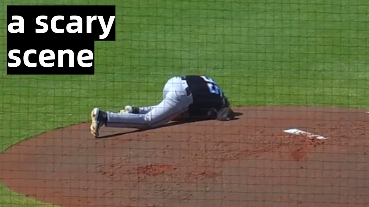 We Just Saw a Player Get Injured in One of The Weirdest Ways You’ll ...