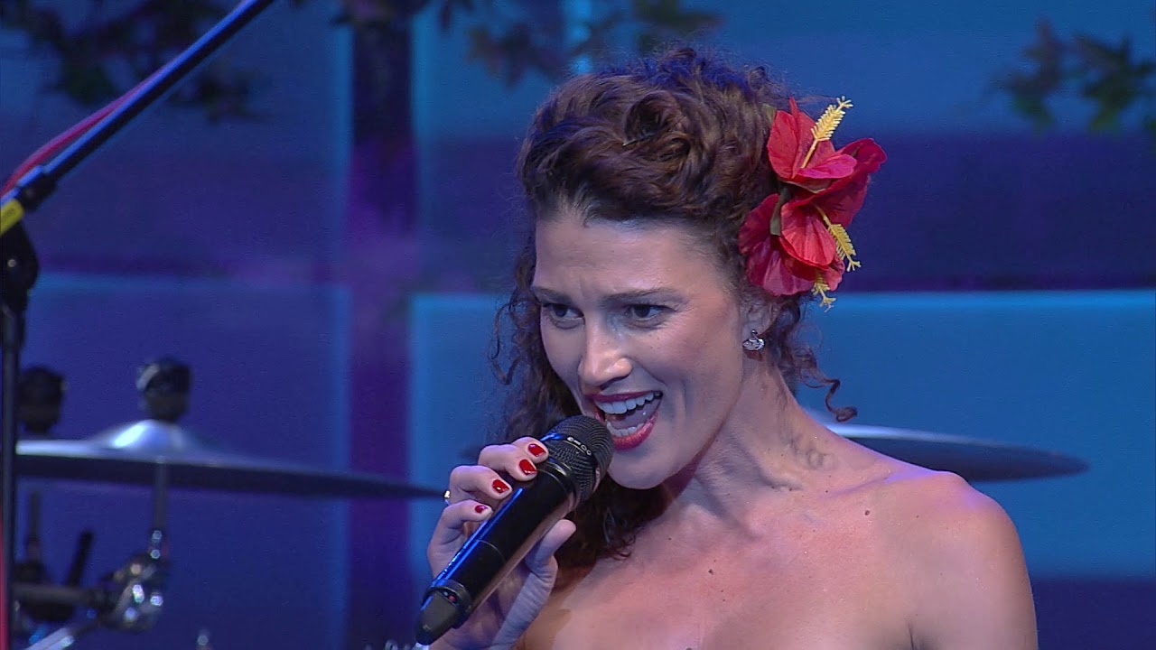 MARINA FERNANDEZ - L´AMORE E FEMMINA (LIVE ŠIBENIK 2018) - YouTube