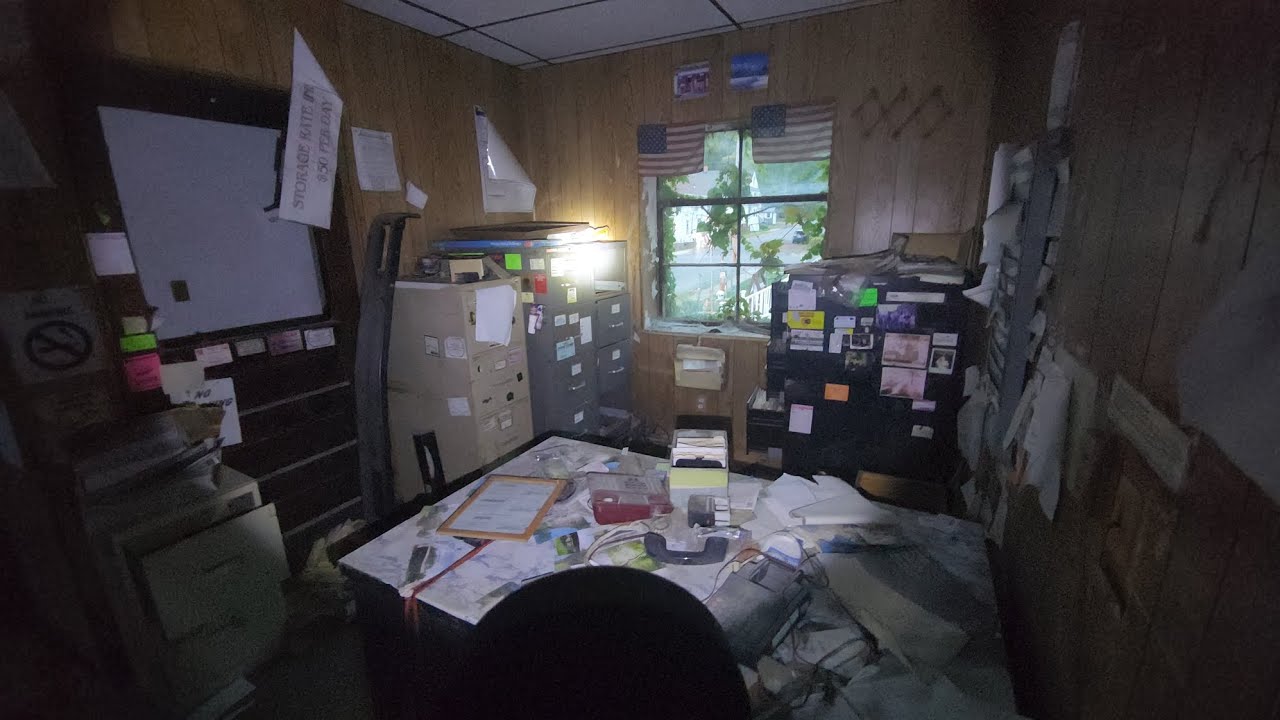 Exploring An Abandoned Garage- Found Amazing Intact 90s Offices - YouTube