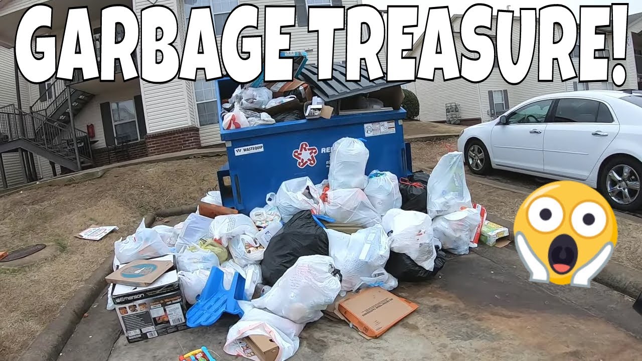 LOOK at ALL This STUFF!! - Dumpster Diving Show (S1 E7) - YouTube