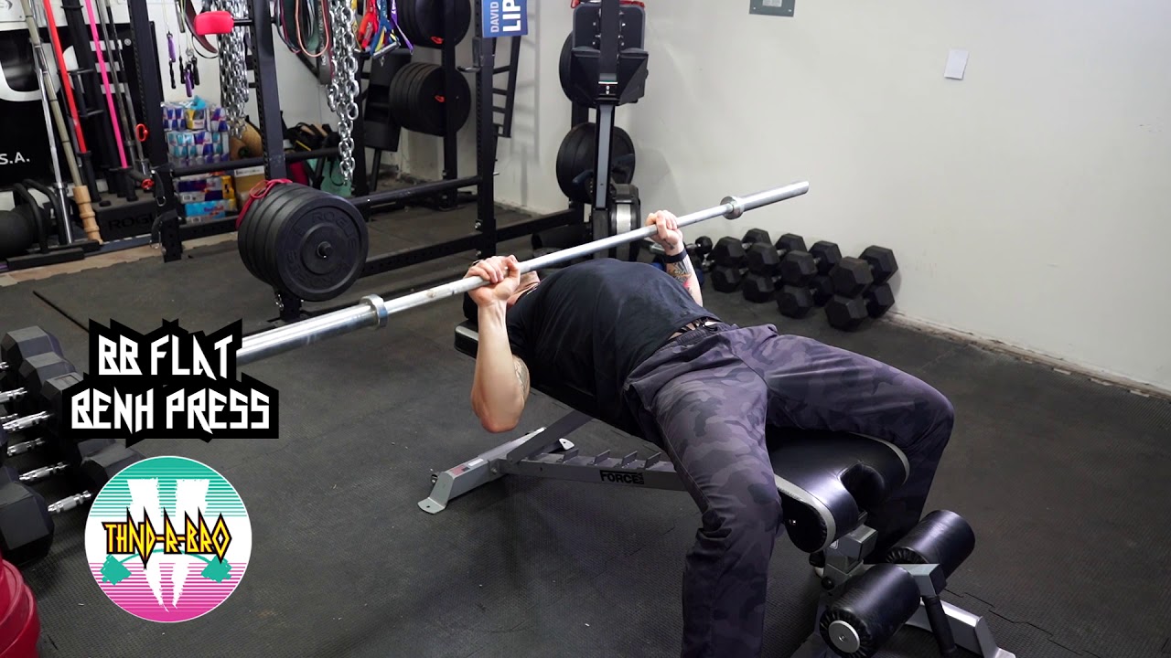 BB Flat Bench Press - YouTube