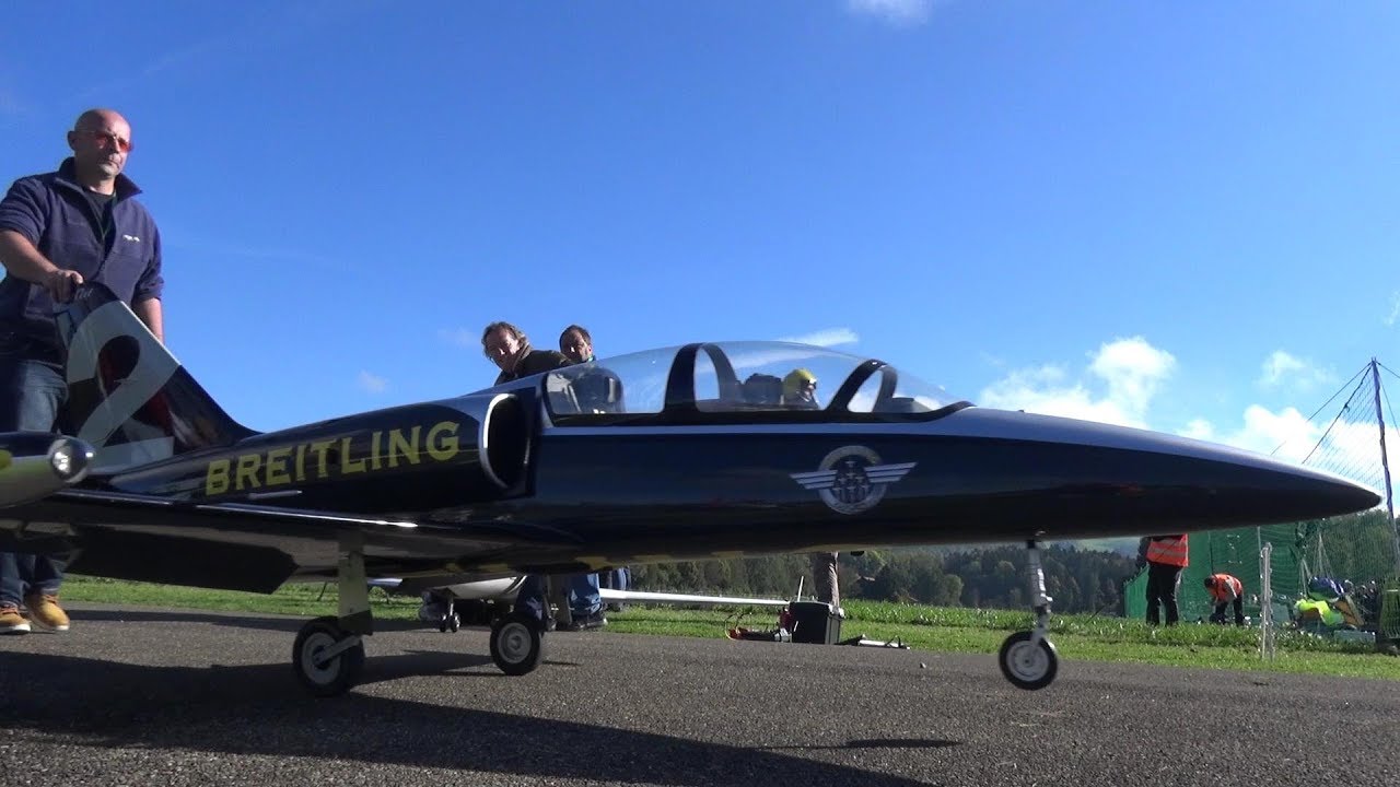 ALBATROS L-39 AND SWISS BAE HAWK MK 66 RC TURBINE SCALE MODEL JETS ...
