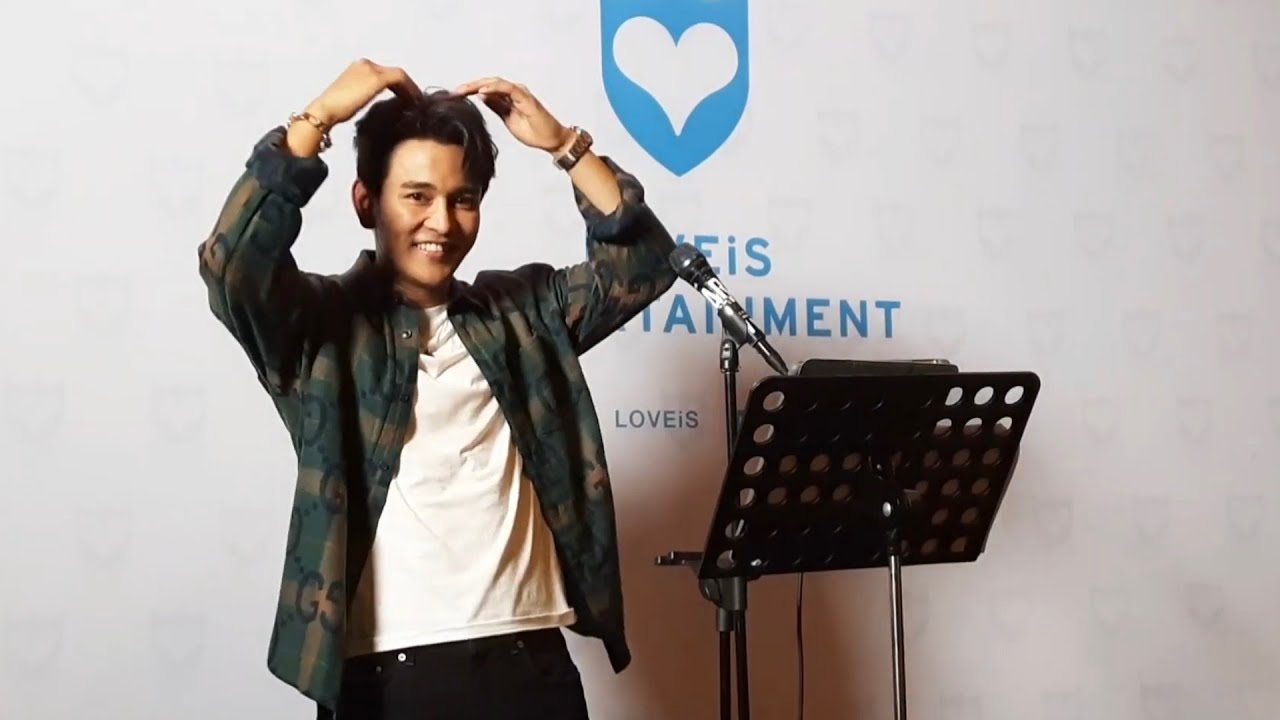 GuN Napat @ งาน GUN NAPAT Mini Fanmeet กินหมู'ทะกัน_(9-12-65) - YouTube