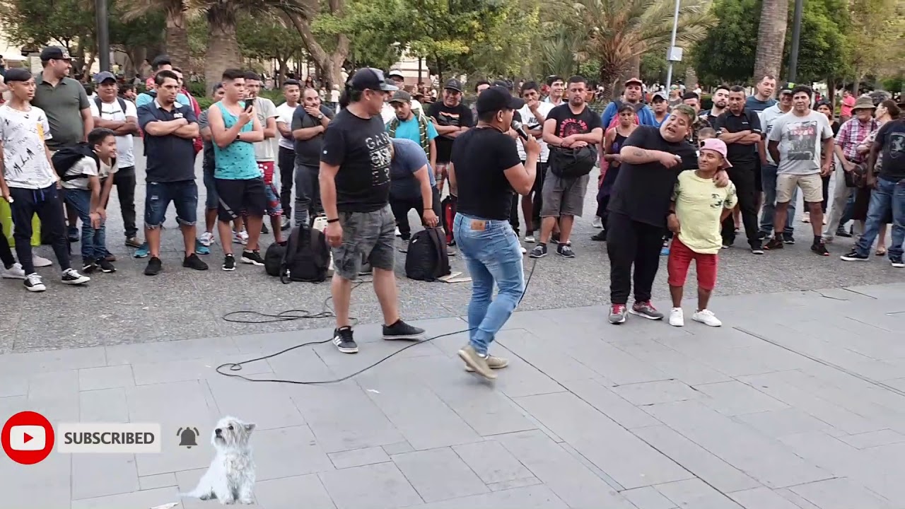 CÓMICOS en ¡SANTIAGO de CHILE! 🤣 - YouTube