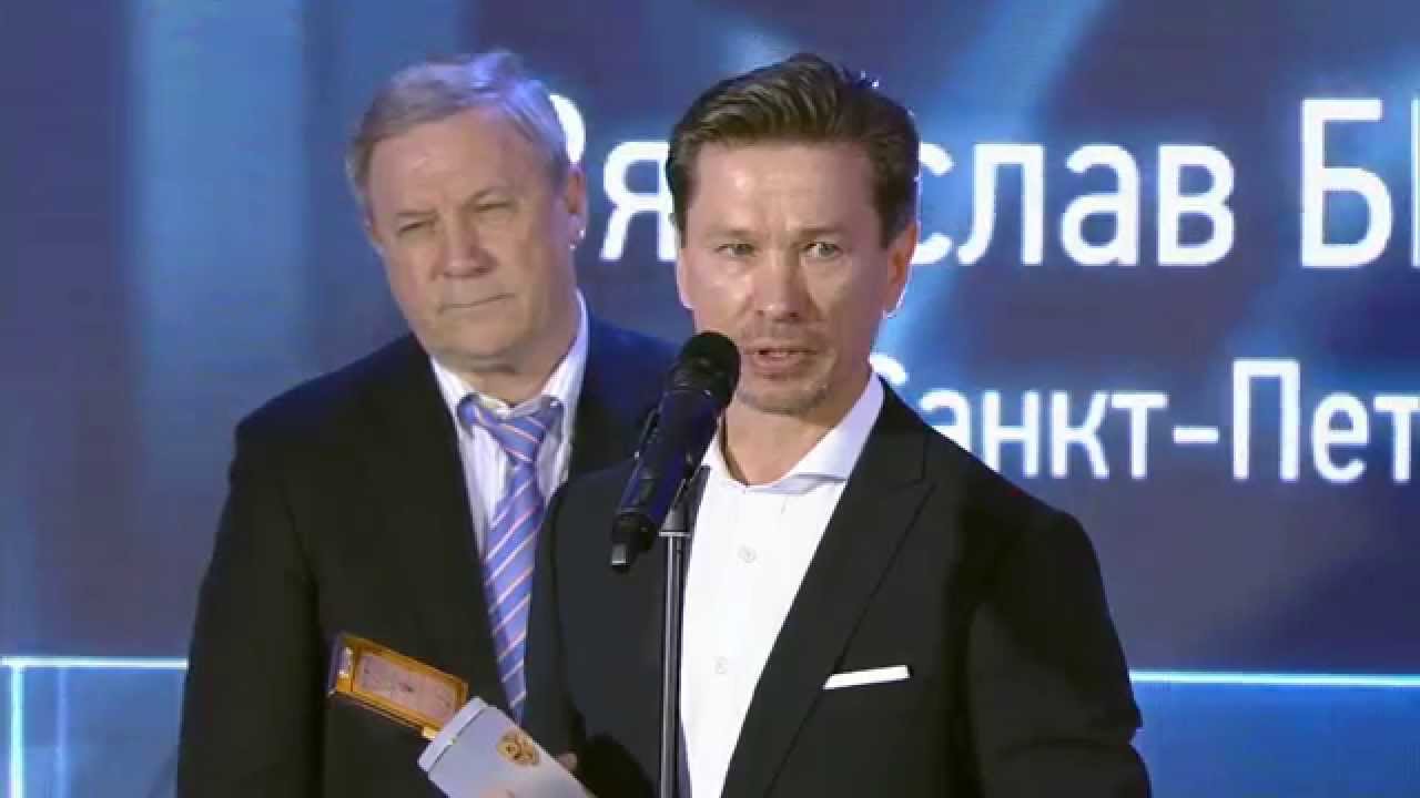 Вячеслав Быков получил Приз имени Виктора Тихонова! / Slava Bykov grabs Viktor Tikhonov award ...