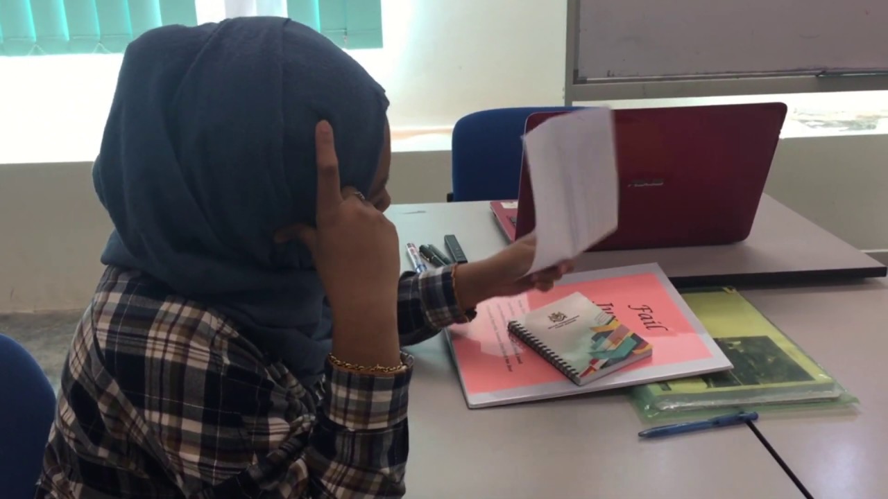 MUST WATCHED! [Broken Furniture: The Collapse of Steinhoff] - YouTube