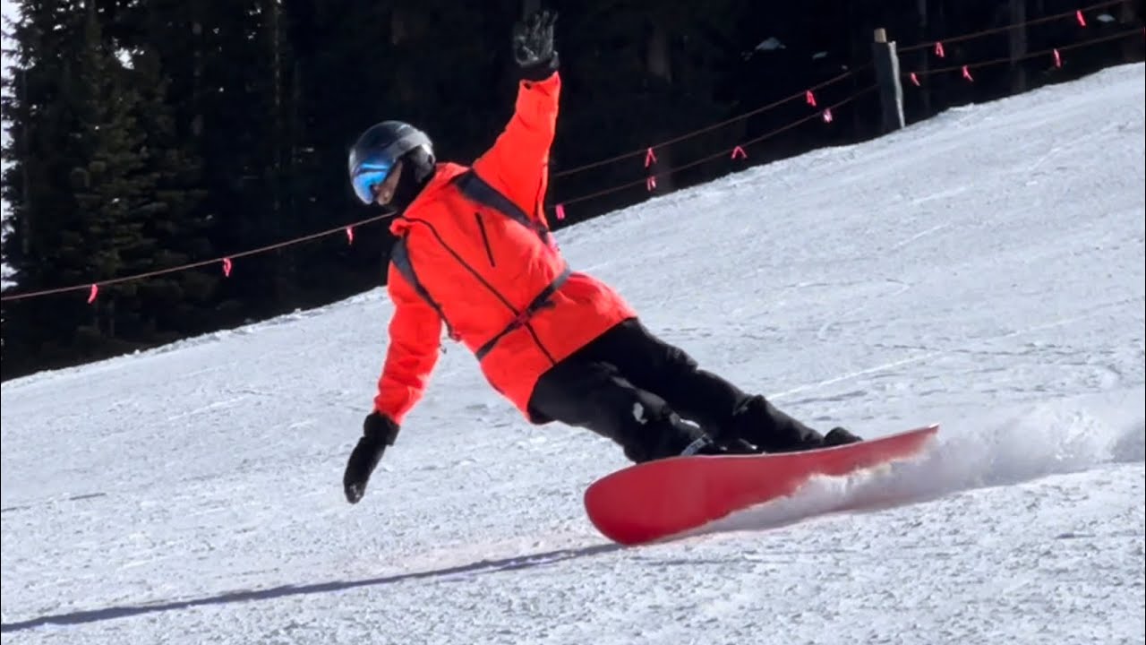 Snowboard Softboot Carving at Arapahoe Basin with Korua Dart - YouTube