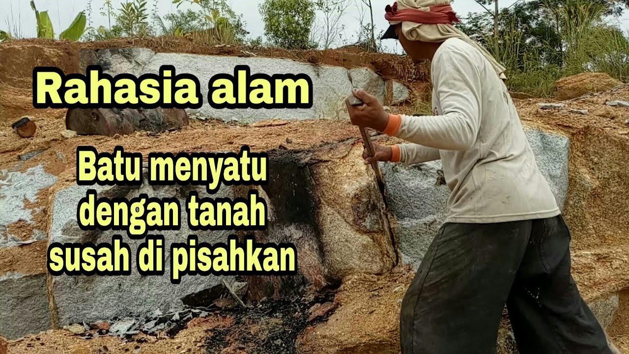 Memahat batu!! Batunya menyatu dengan tanah, kalau emang rejeki pasti ...