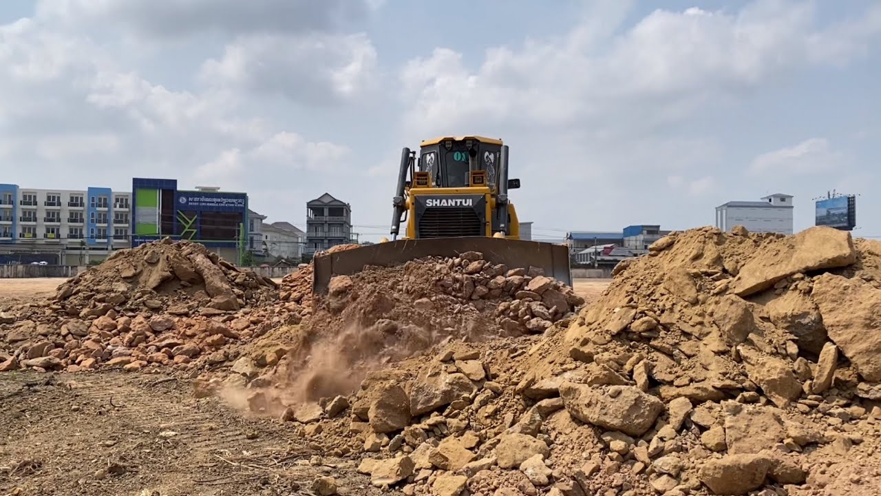 Amazing operation bulldozer Shantui DH17-B2 and 25T dump trucks at new ...