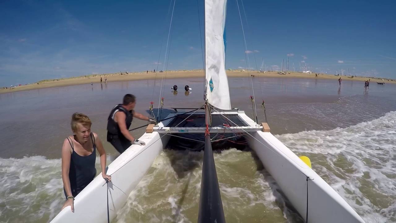Sortie Catamaran Nacra 570 - YouTube