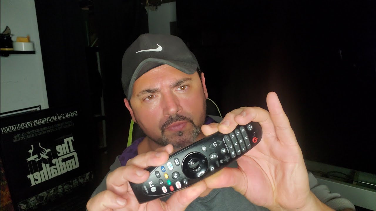 LG CX C10 OLED IS AN ABSOLUTE MESS! AT LEAST MINE IS . HDMI 2.1 FIASCO ...