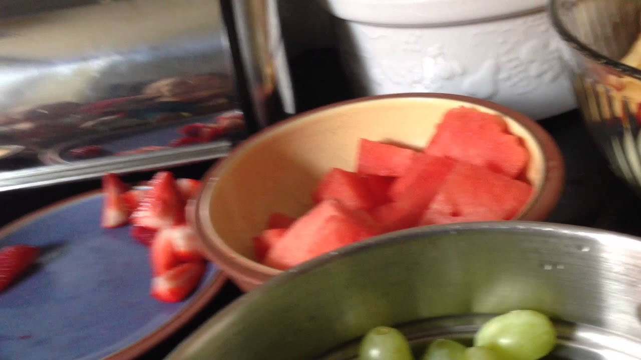 Cooking with Luigi Season 1 Episode 1 - YouTube