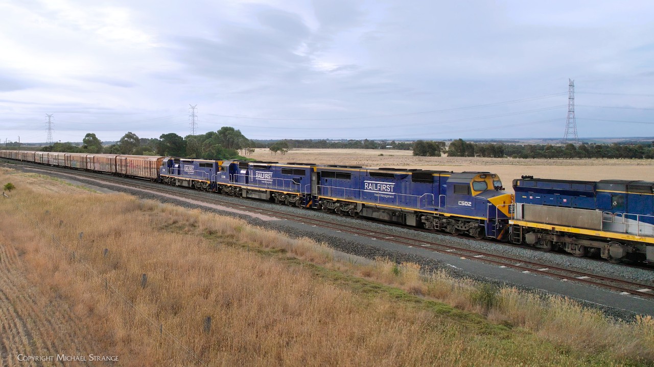 SSR's C502 C508 & C503 on 8 Loco SCT 6PM9 Mixed Freight & Steel Train ...