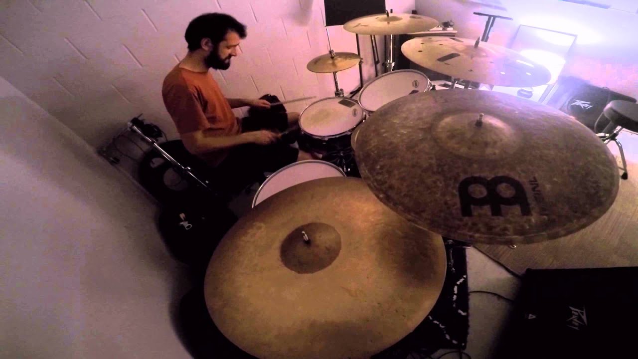 Grooving in triplets and 32nd notes - YouTube