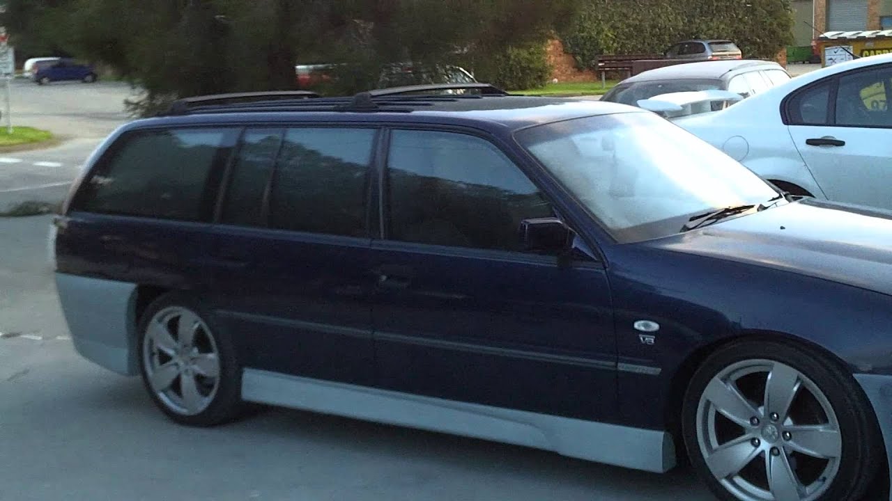 holden commodore stationwagon bodykit not painted yet its blue - YouTube
