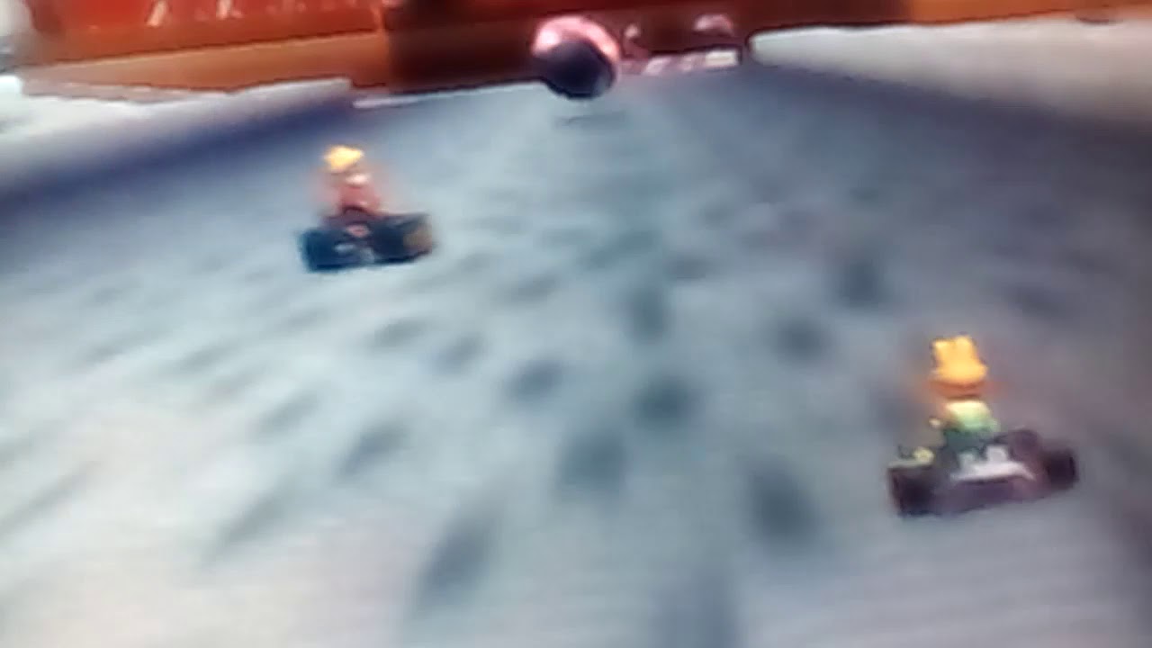 Princess peach gets hit by a bullet bill in Mariokart7 - YouTube
