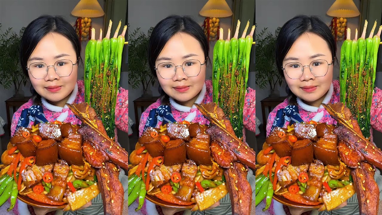 It’s time to eat, lunch that’s full of appetite! Fan bone, braised pork ...