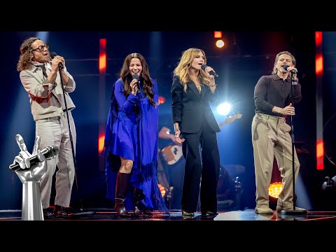 Coaches Jarle, Marion, Ingebjørg and Espen perform \