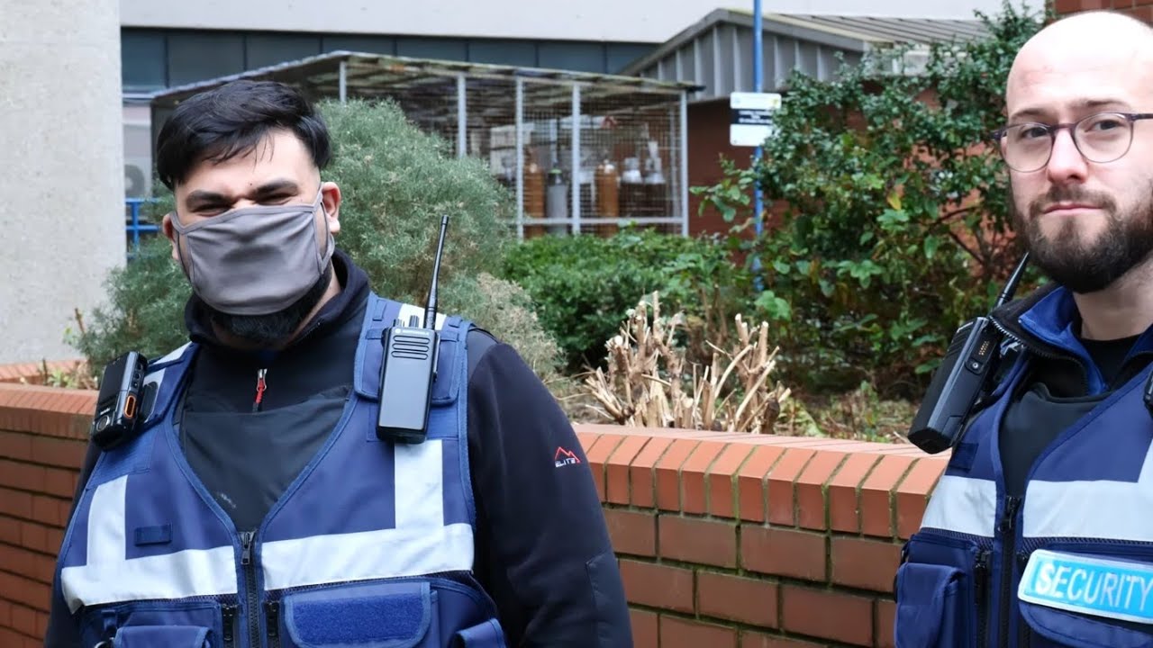 LEEDS: Security Goon Steals the Show (Jewish Union Attack) - YouTube