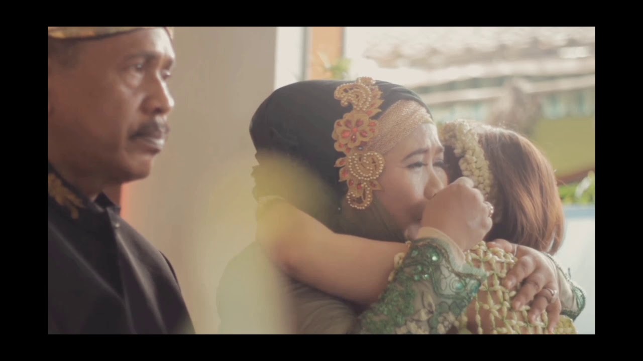 Sakralnya WEDDING-PERNIKAHAN JAWA - YouTube