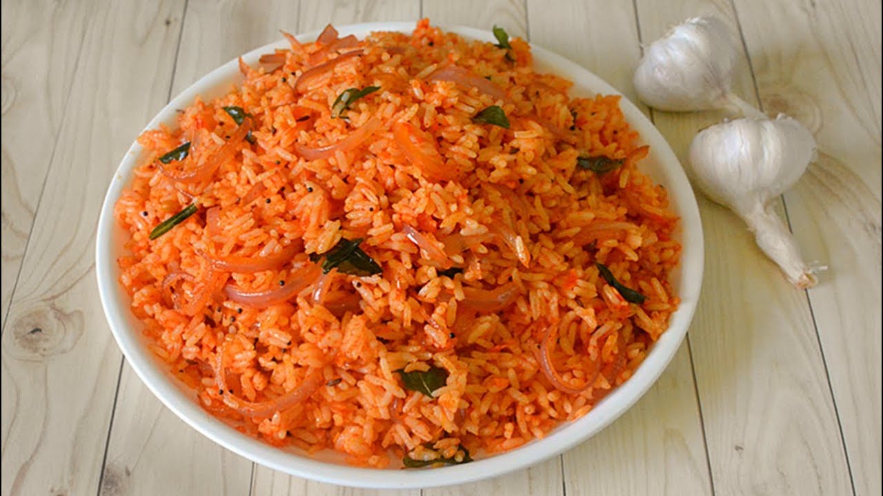 பூண்டு கார சாதம் | Spicy Garlic Rice Recipe In Tamil | Variety Rice in ...