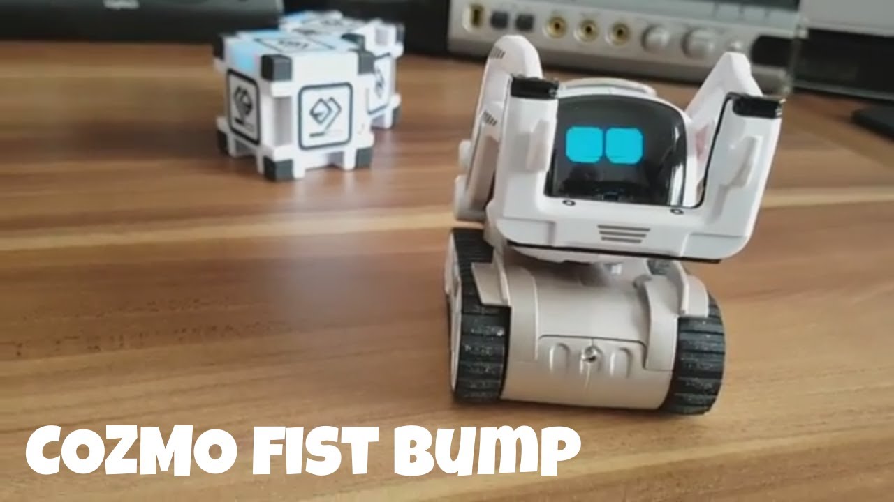 ANKI COZMO fist bump | Faustgruß | Привет!!! | Funniest moments - YouTube