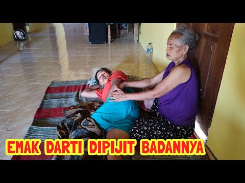 Emak Darti pijit persiapan hari lebaran ❤️