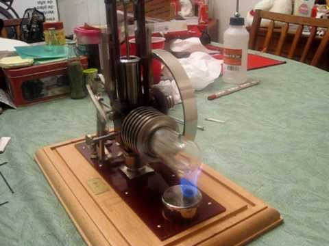 Wiggers Stirling Engine - YouTube