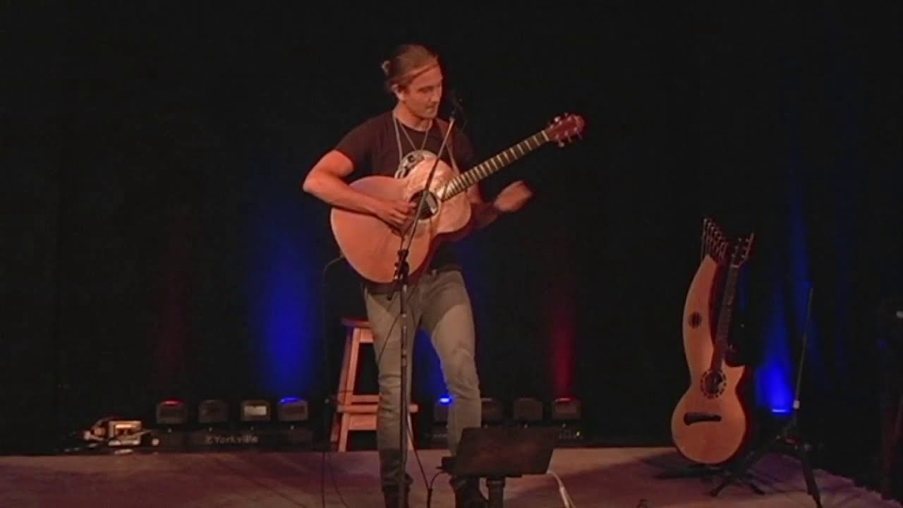 Calum Graham at the Duncan Showroom - YouTube